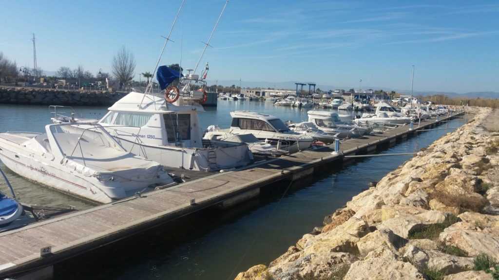 Rzeka Ebro - Hiszpania połowy nad rzeką Ebro, wczasy Morze śródziemne